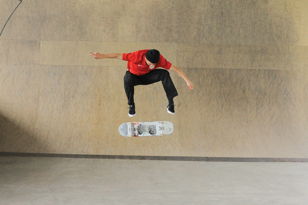 How to Heelflip | Sidewalk Basics