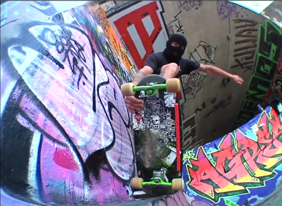 Barrier Kult ‘Horde II’ – full vid...